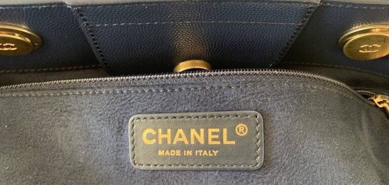 Chanel Deauville Small Tote Review - Malibu Karina