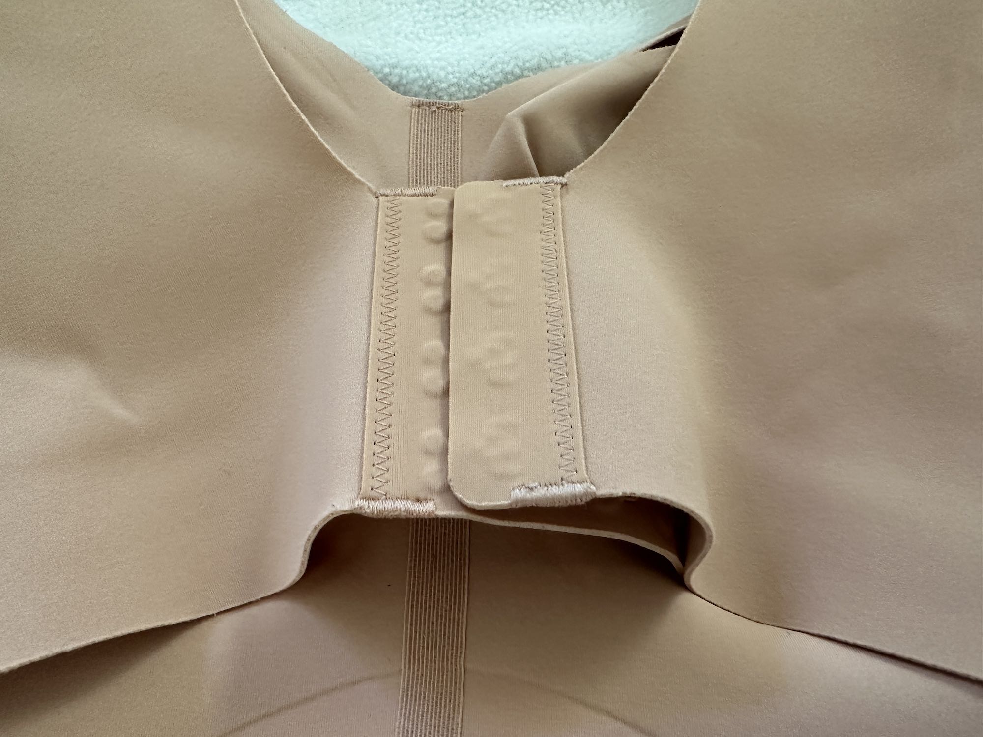 Evelyn & Bobbie Beyond Bra in Himalayan Salt - Malibu Karina